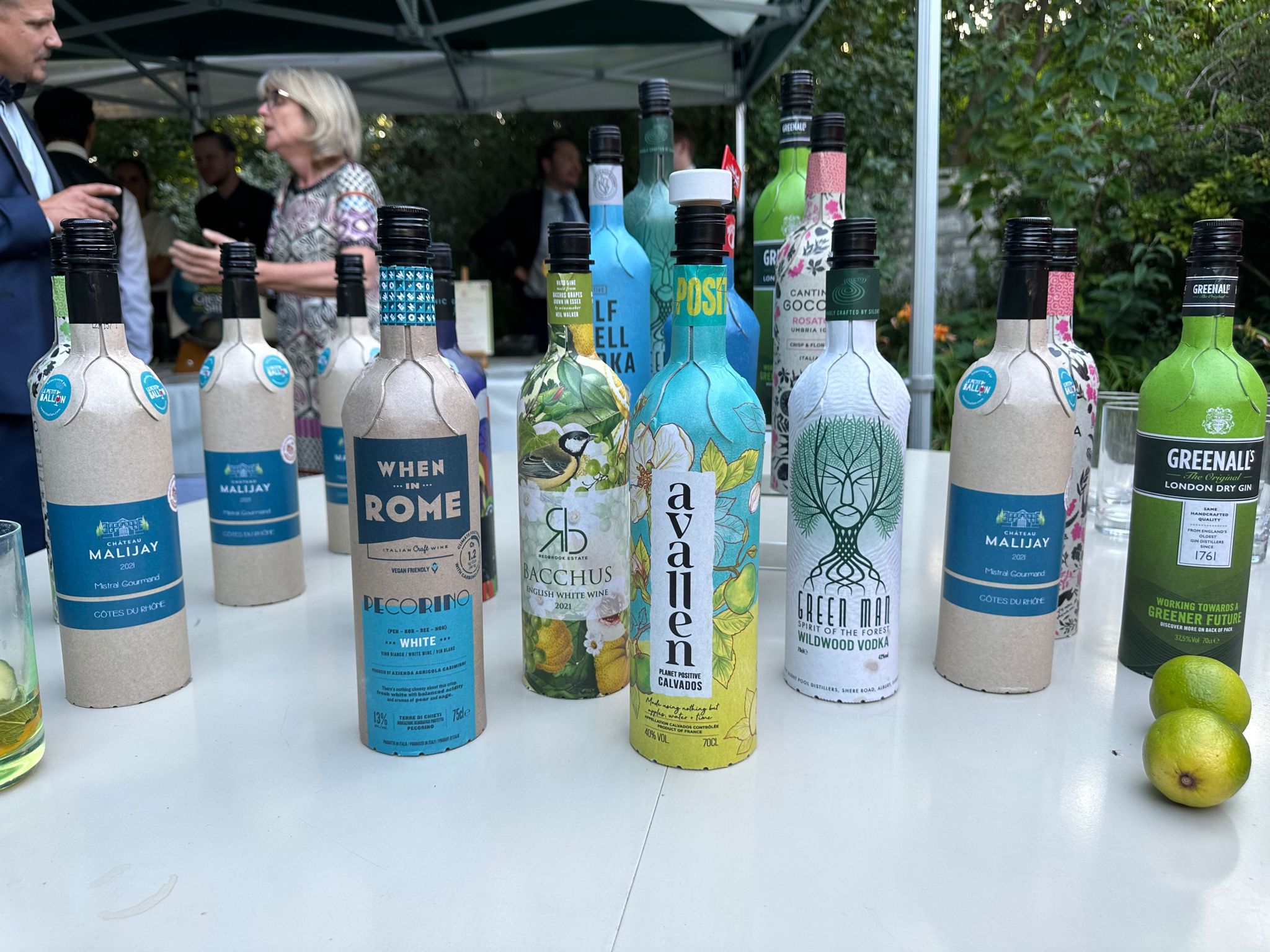 Cardbordeaux 2023 - Frugalpac produces special paper bottle for the ...